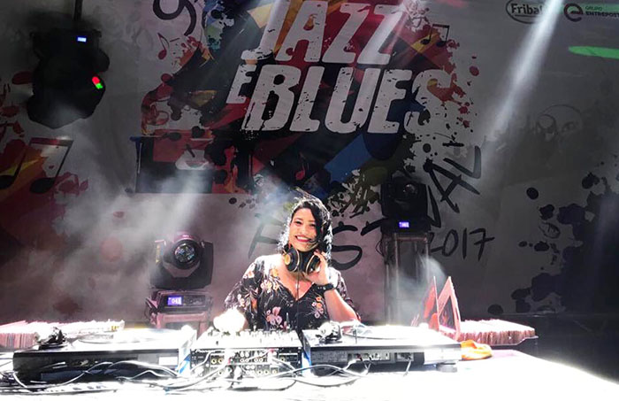 DJ Vanessa Serra é 100% vinil hoje no Centro Histórico com “Expoentes ...