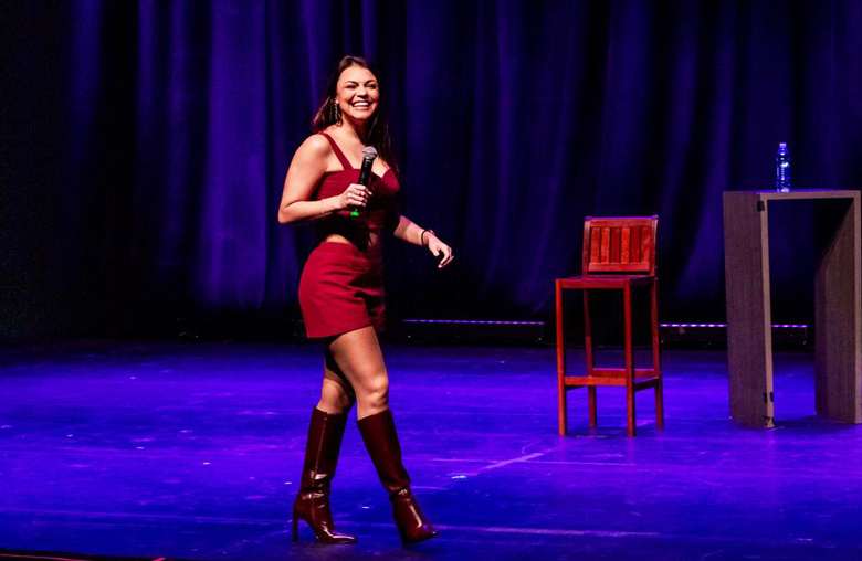 Bruna Louise celebra trajetória na comédia com nova turnê em São Luís ...